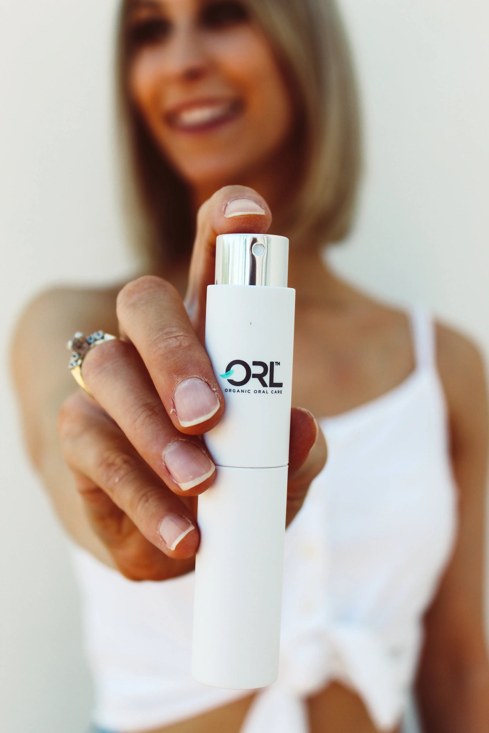 Fresh Mint Breath Spray | 7.0 ph Balance | Vegan & Gluten-free